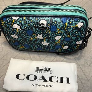 Coach | Bags | Nwt Coach Crossbody Wristlet Purse Blue Floral Pattern ...